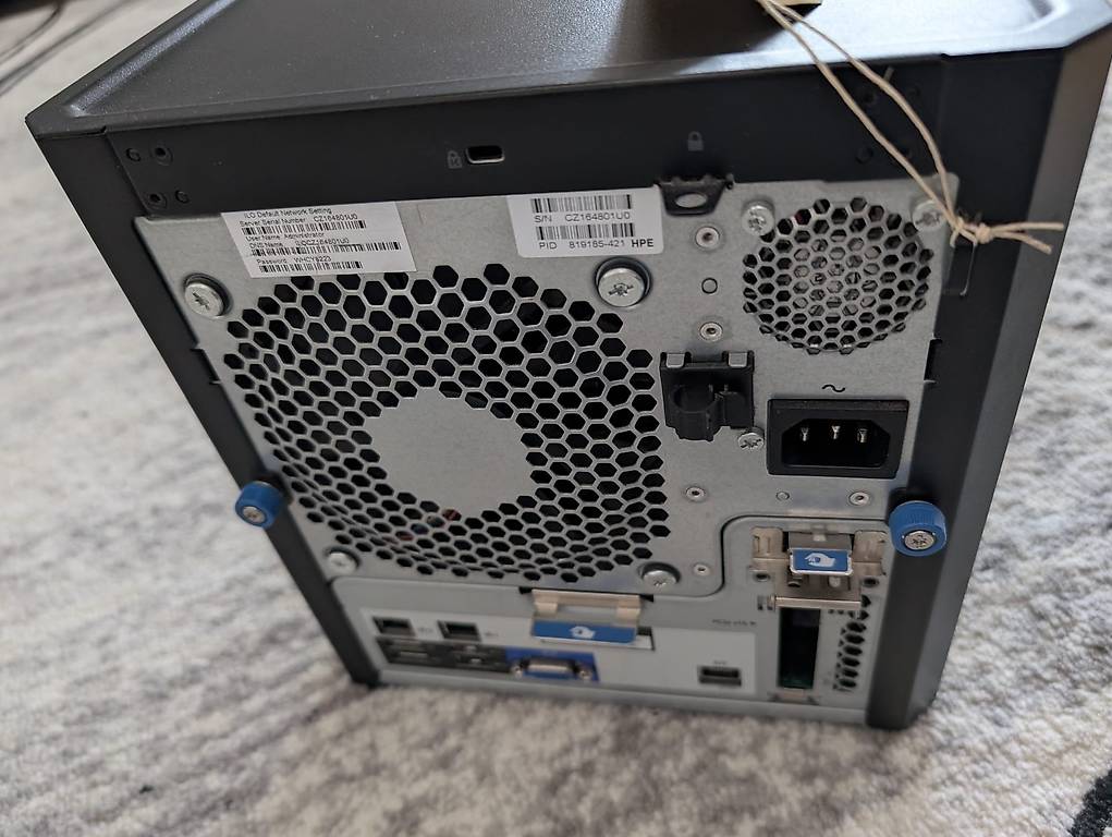 HP MicroServer Gen8 ? (16GB RAM) im Kanton Aargau - tutti.ch