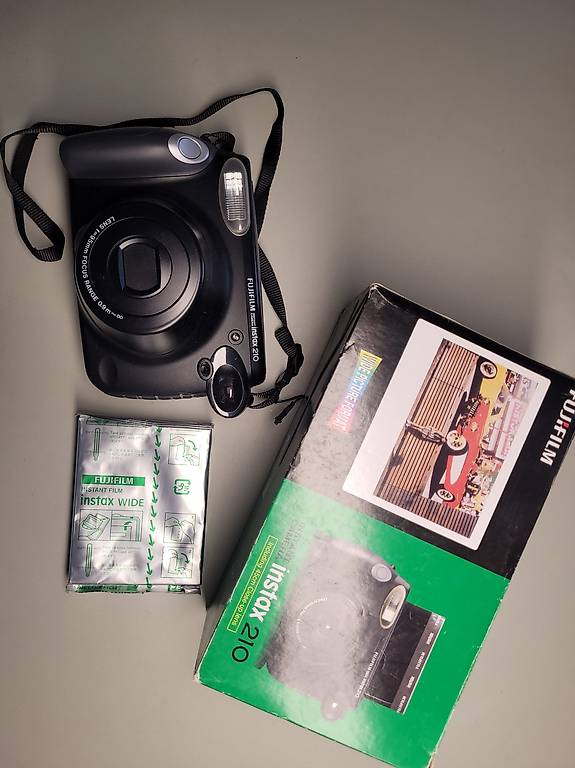 Instax 210 wide inkl. 2 Filme (à 10Bilder) im Kanton Bern - tutti.ch