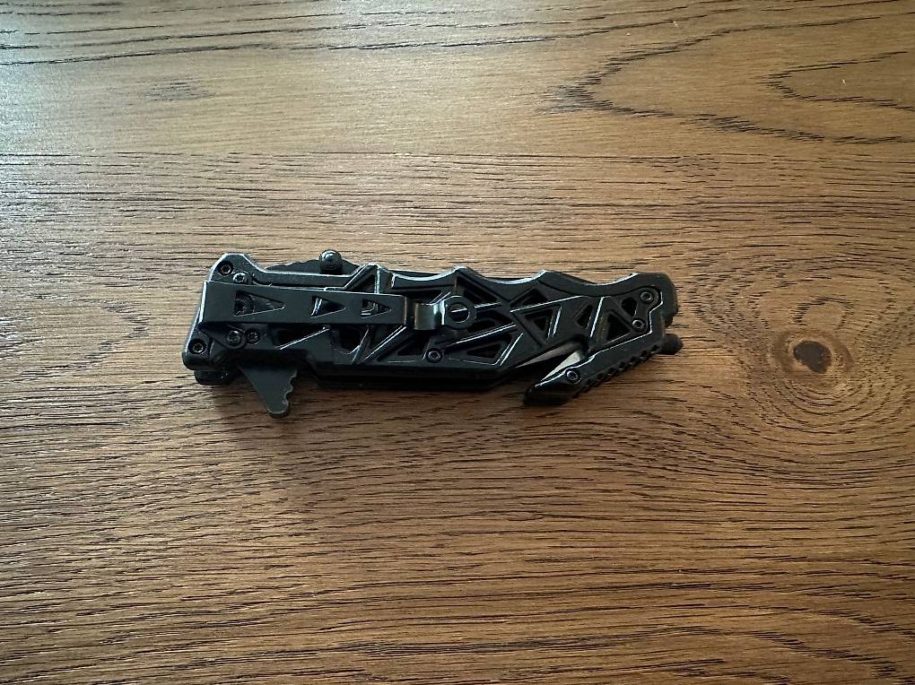 BlackField Einsatz- / Rettungsmesser Night Gear (NEU) im Kanton Zürich ...