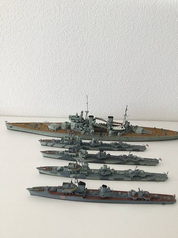 Schiffsmodell: Zerstörer Narvik Z 31 im Kanton Bern - tutti.ch