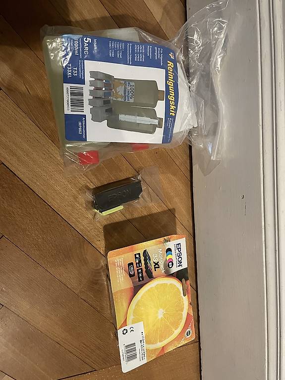 Epson 33XL und Reinigungskit im Kanton Luzern - tutti.ch