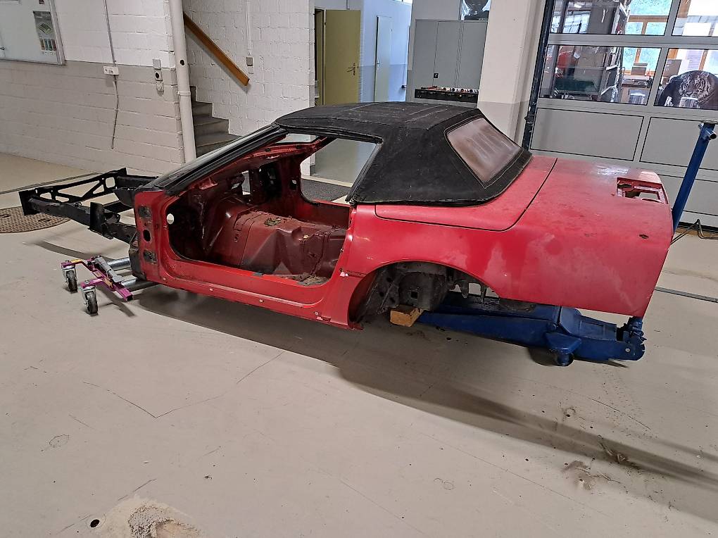 Chevrolet Corvette C4 Cabrio Rost und Unfallfrei Frame im Kanton ...