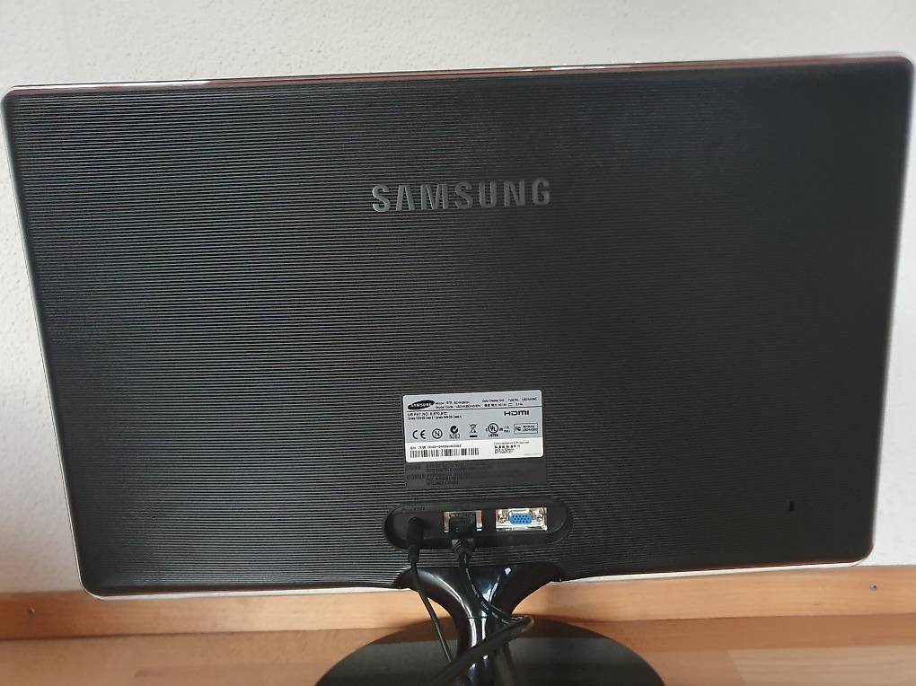 Samsung 24Zoll LED Monitor Bildschirm Büro Gaming Homeoffice im Kanton ...
