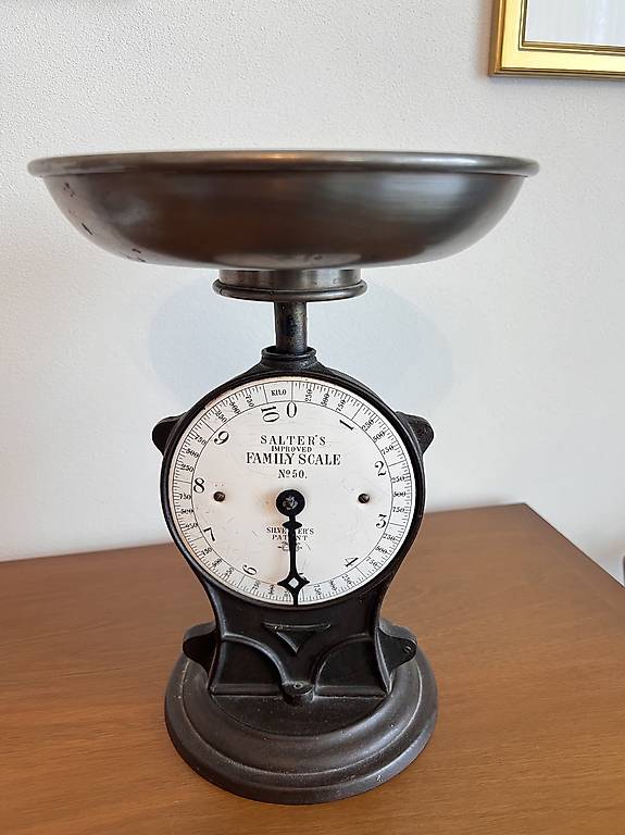 Antike Küchenwaage Salter's Family Scale No. 50 Gusseisen im Kanton ...