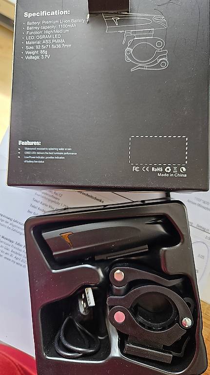 Velo Licht LED mit Akku via USB laden Canton Saint-Gall - tutti.ch