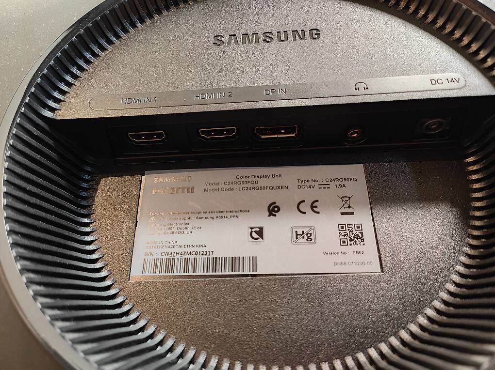 144Hz Curved Gaming Monitor Samsung, 24 Zoll im Kanton Zürich - tutti.ch