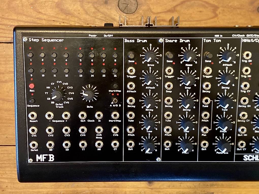 MFB Schlagzwerg Drum Modul Analog Drumcomputer Drummachine im Kanton ...