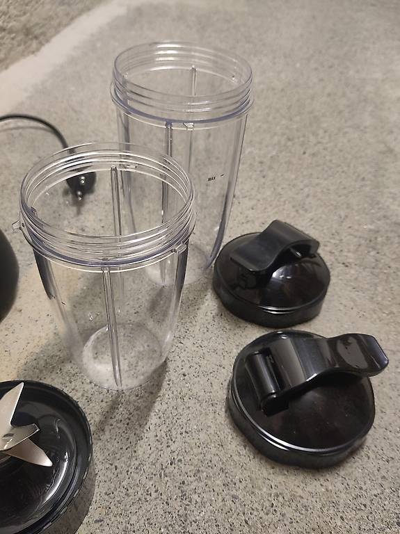 Mixer / Blender NutriBullet Pro Pulse Smoothie Maker 1200W im Kanton ...