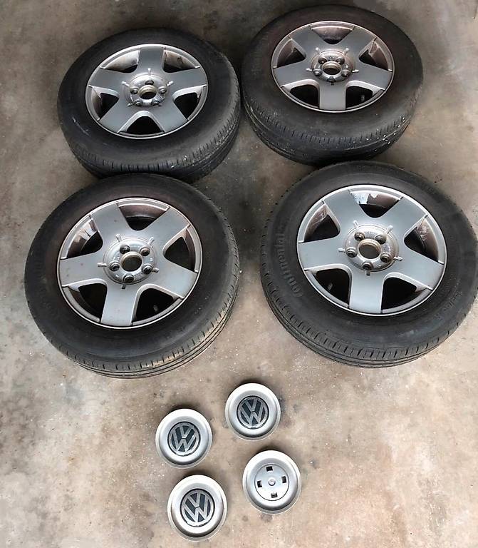 4 Alufelge original VW Skoda.. 6Jx15H2 ET38 1J0601025B im Kanton Zürich ...