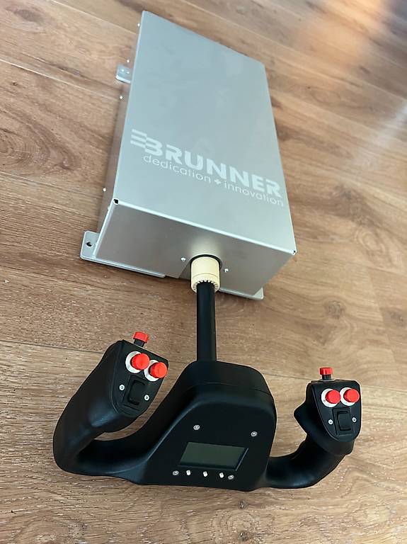 Brunner CLS-E MK Yoke (Force Feedback) Flight Simulator im Kanton Bern ...