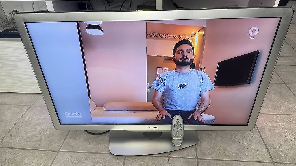 Philips LCD TV 42PFL7675k Gute Zustand im Kanton St. Gallen - tutti.ch