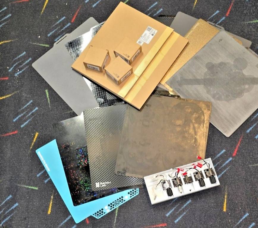 Bambu Lab X1C Combo 4xAMS sowie viel Zubehör. im Kanton Aargau - tutti.ch