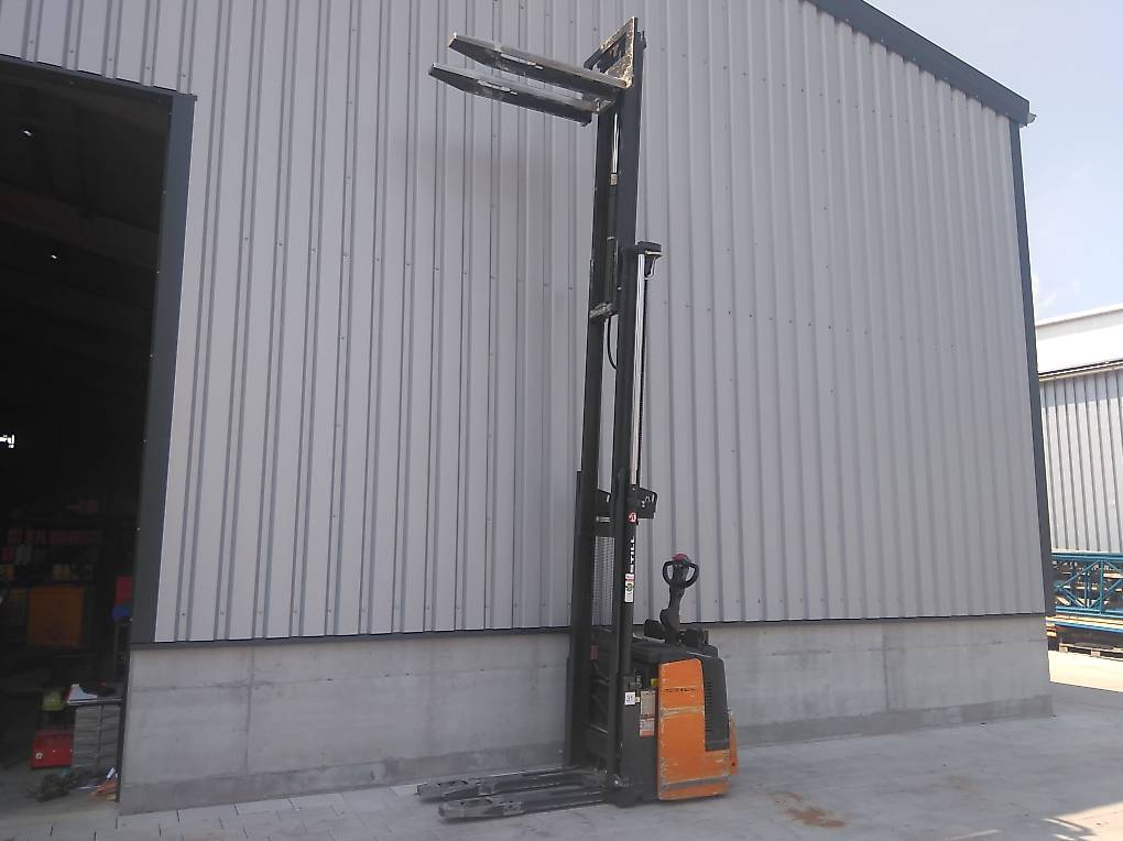 Stapler Still EGV 20 S Triplex Hub 450cm im Kanton Thurgau - tutti.ch