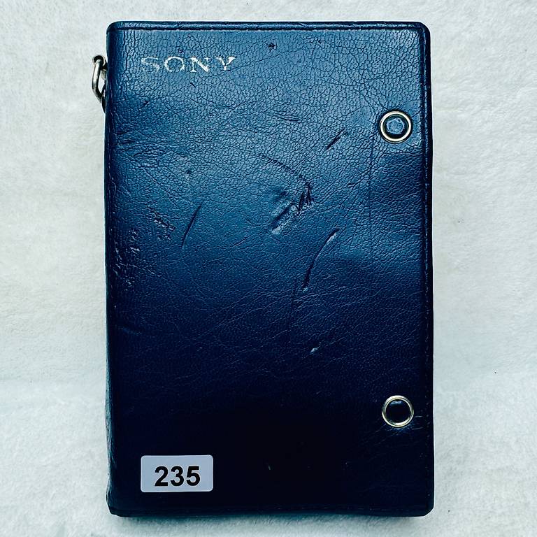 Sony Walkman TPS-L2 (1st-Generation) #235 im Kanton Schwyz - tutti.ch