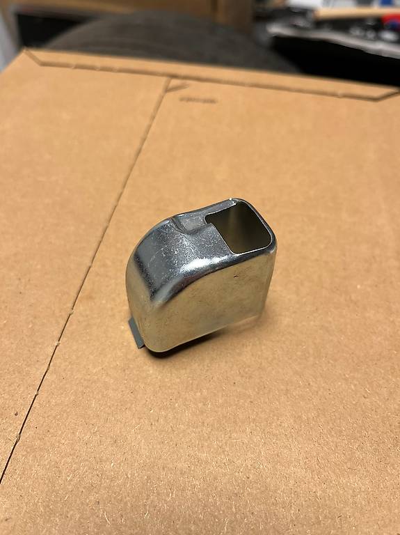 Corvette C3 70-74 Choke Cap Repro im Kanton Aargau - tutti.ch
