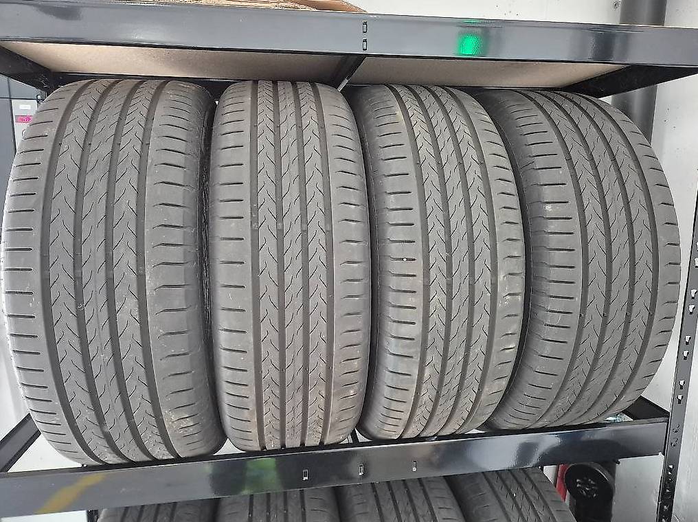 Satz Sommerreifen ID.Buzz 235/55R19 & 255/50R19 im Kanton St. Gallen ...