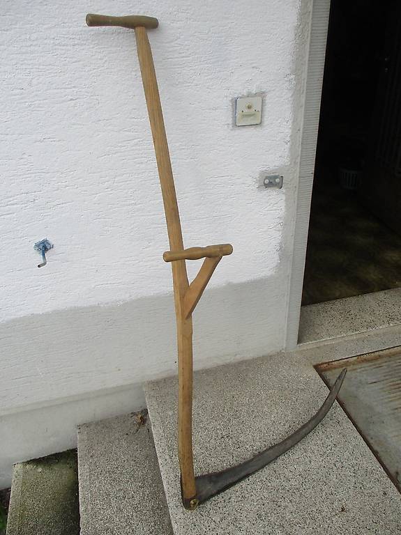 Holz-Sense Segetze Gras mähen robust und gut erhalten im Kanton Aargau ...