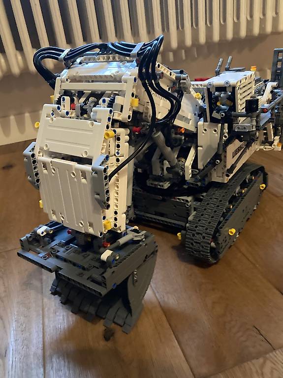 Lego Liebherr Bagger im Kanton Bern - tutti.ch