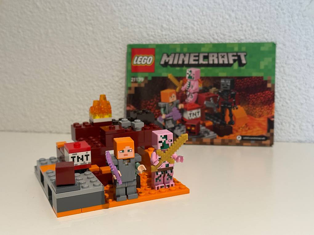 LEGO Minecraft 21139 - The Nether Fight im Kanton Luzern - tutti.ch