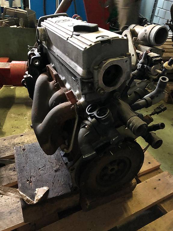 Motor zu VW Polo G40 im Kanton St. Gallen - tutti.ch