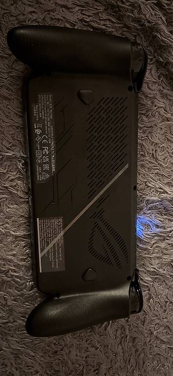 Rog Xbox Ally X mit Zubehör im Kanton Freiburg - tutti.ch