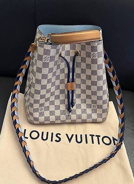 LOUIS VUITTON NEO NOE BREIDED AZUR BLAU im Kanton Luzern - tutti.ch