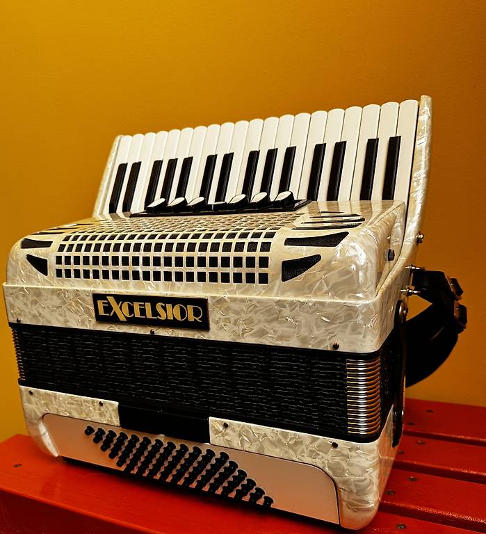 Fisarmonica Akkordeon Excelsior 34/72 Cantone Ticino - tutti.ch