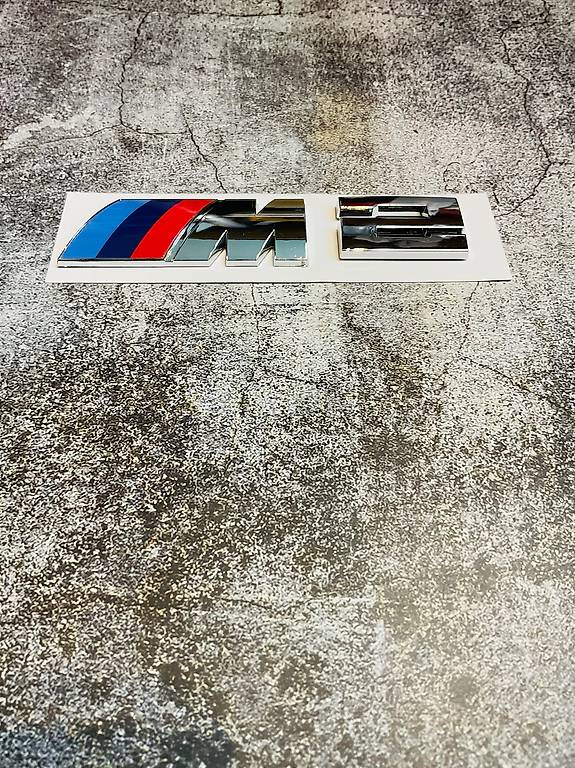 BMW M2 Emblem Logo Schriftzug NEU in Chrom im Kanton Solothurn - tutti.ch