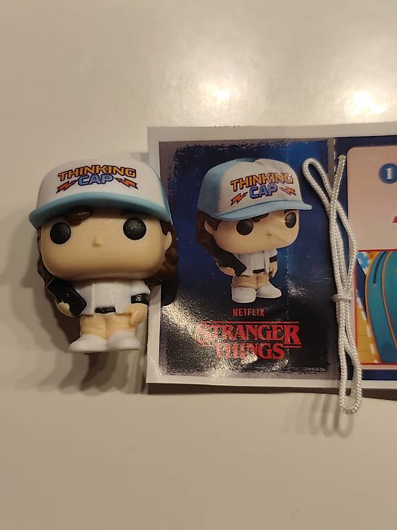 Dustin Stranger Things Kinder Joy Funko Pop Figur im Kanton Aargau ...