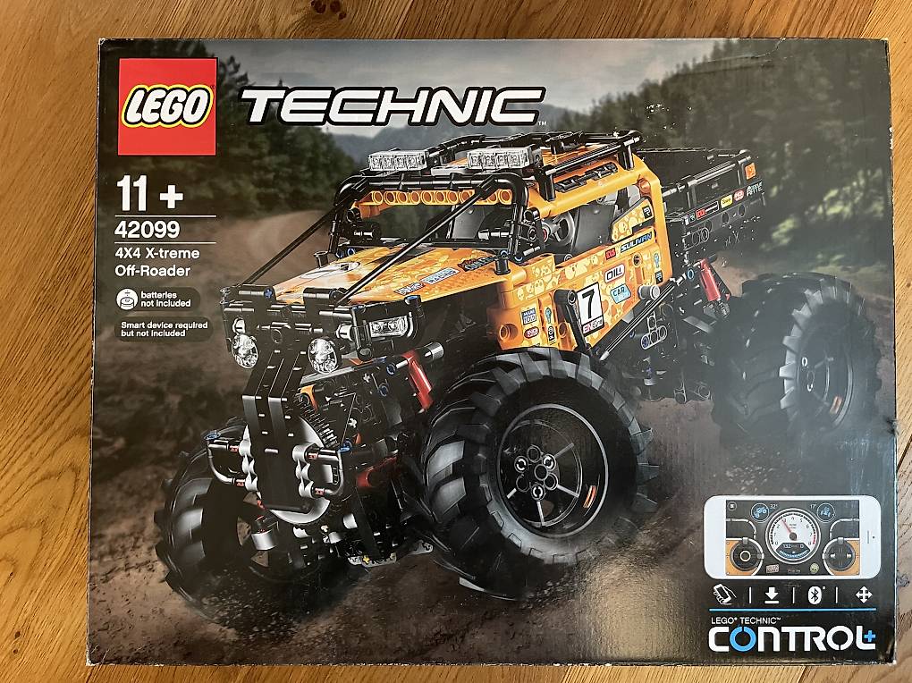 Lego Technic 4x4 X-treme Off-Roader - tutti.ch