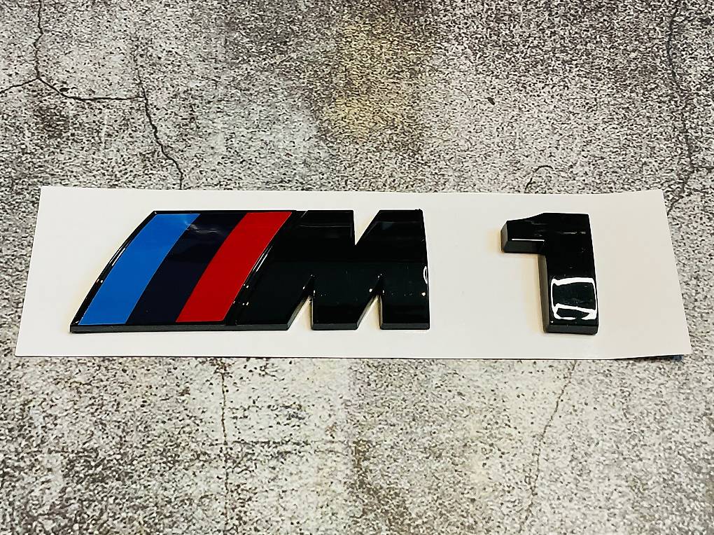 BMW M1 Emblem Logo Schriftzug NEU in Schwarz glänzend Canton Soleure ...