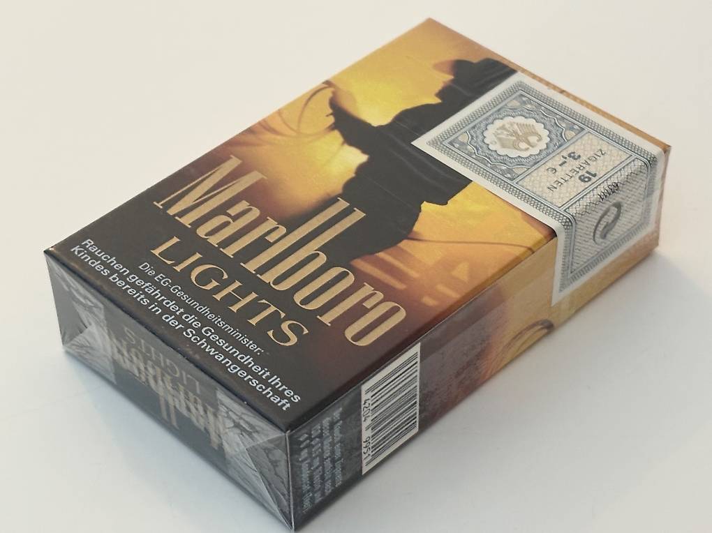 MARLBORO LIGHTS, ZIGARETTEN, OVP, VINTAGE, UNGEÖFFNET im Kanton Zürich ...