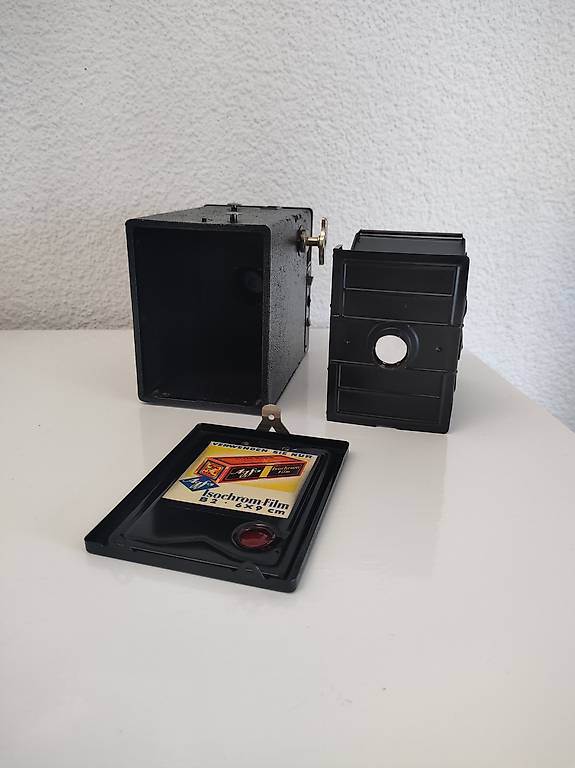 Vintage Kamera Agfa Box 44 Die Vier-Mark-Box im Kanton Aargau - tutti.ch