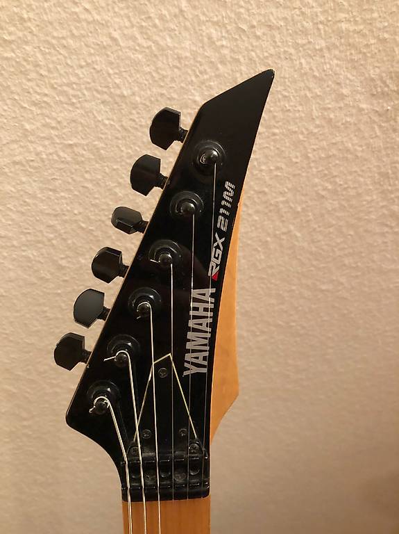 Yamaha RGX 211M E-Gitarre im Kanton Zürich - tutti.ch