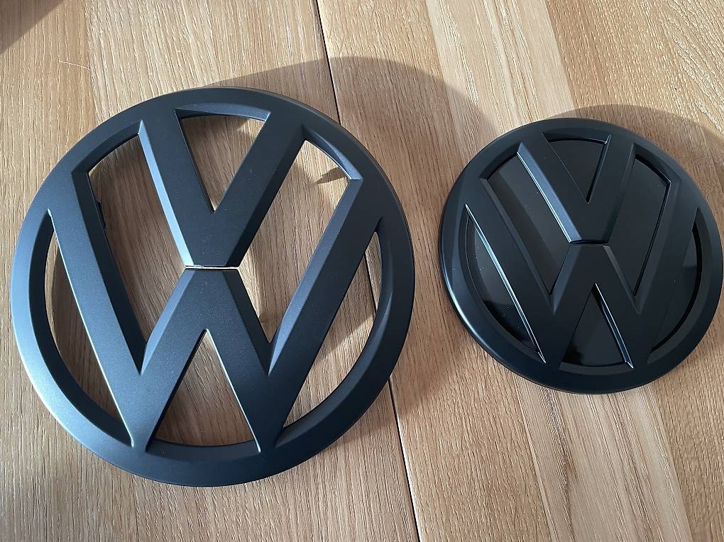VW T6 Logo/Emblem schwarz matt im Kanton Freiburg - tutti.ch