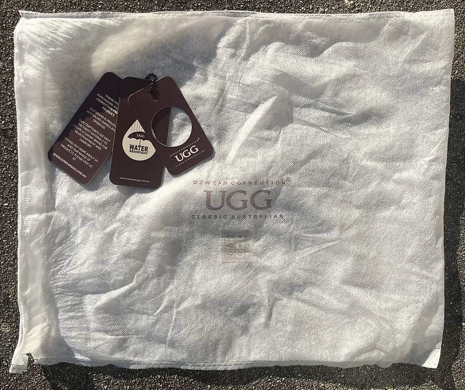 Original UGG Schuhe/Finken im Kanton Zürich - tutti.ch