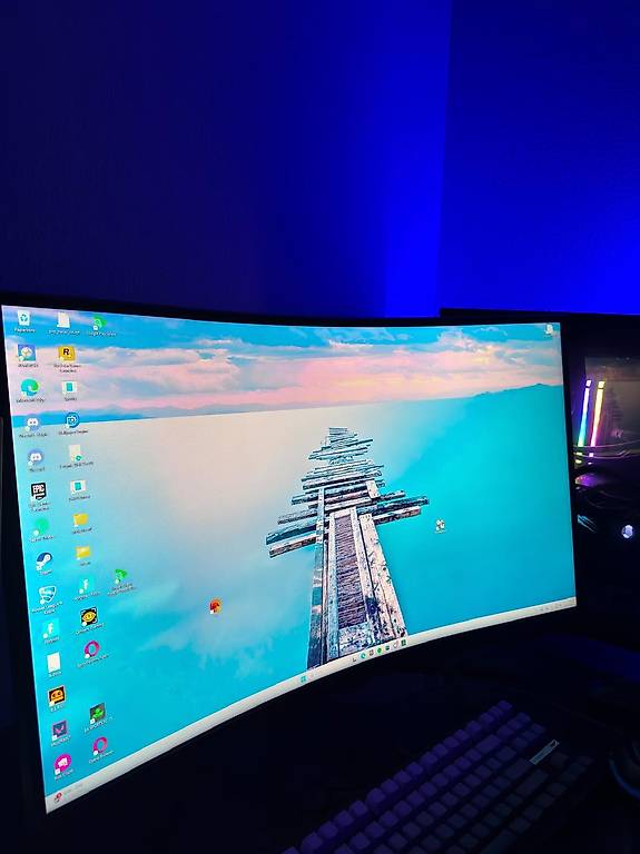 Gaming setup zu verkaufen. im Kanton St. Gallen - tutti.ch