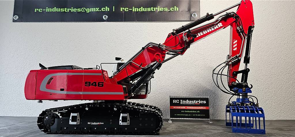 RC Bagger MT946 VA rot im Kanton Freiburg - tutti.ch