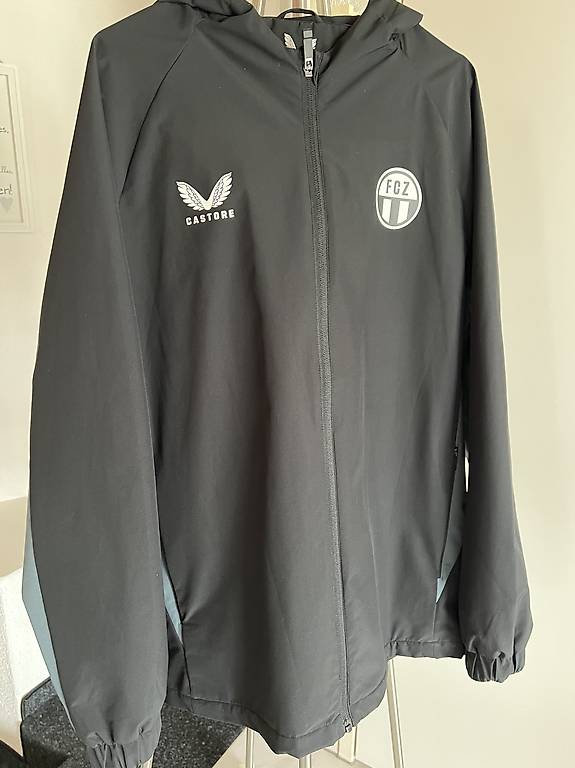 FCZ Trainingsjacke "Castore" Saison 2024/25 im Kanton Zürich - tutti.ch