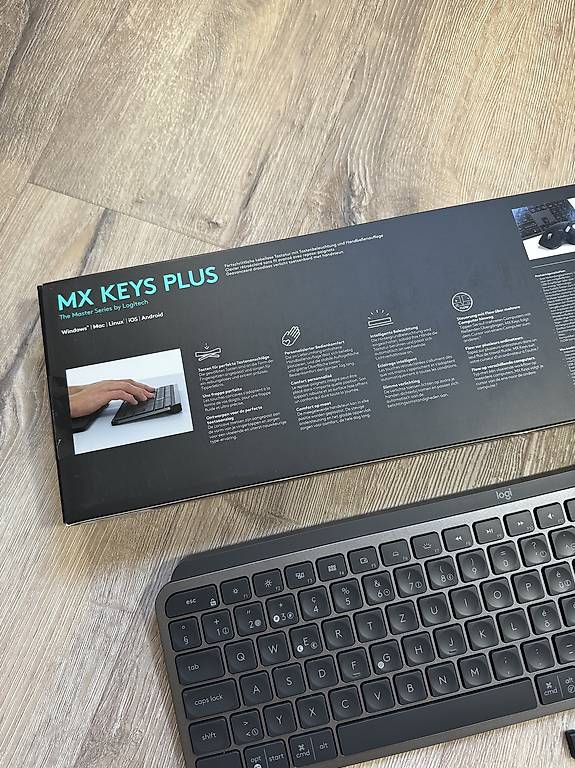 Wie neu - LOGITECH MX Keys Plus im Kanton Aargau - tutti.ch