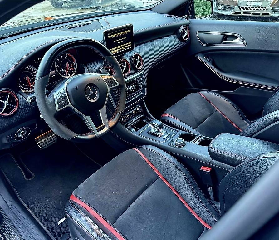 MERCEDES A45 AMG PERFORMANCE EDITION 1 im Kanton Solothurn - tutti.ch