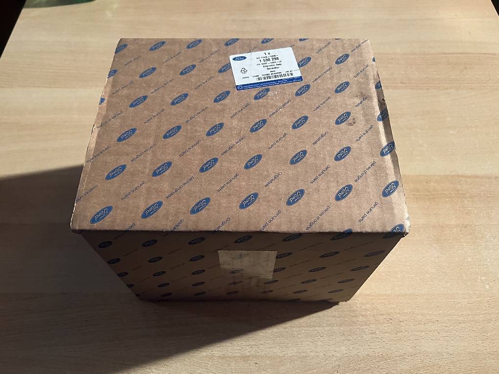 Ford (NEU) Alternator 1530298 im Kanton Zürich - tutti.ch