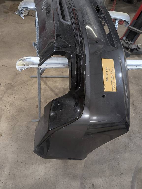 Original Chevrolet Camaro Gen6 V8 Stossstange hinten im Kanton Aargau ...