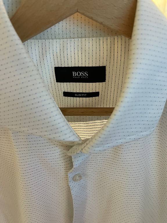 Hugo Boss Hemd im Kanton Zug - tutti.ch