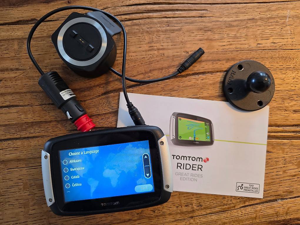 Tom Tom Rider 410 incl. Halterung im Kanton St. Gallen - tutti.ch