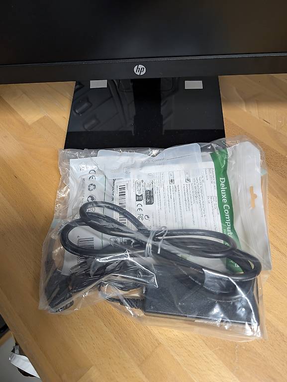 PC Bildschirm HP 27m - 27" im Kanton St. Gallen - tutti.ch