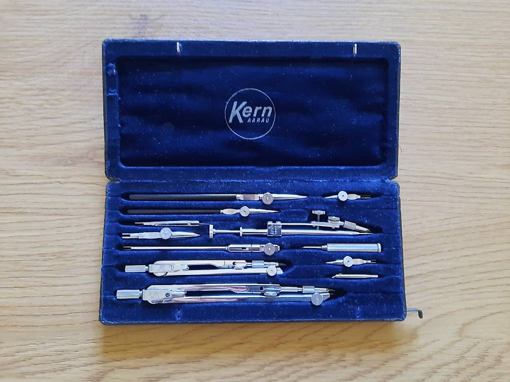 Kern Aarau Reiszeug Zirkelset für das technische Zeichnen im Kanton ...