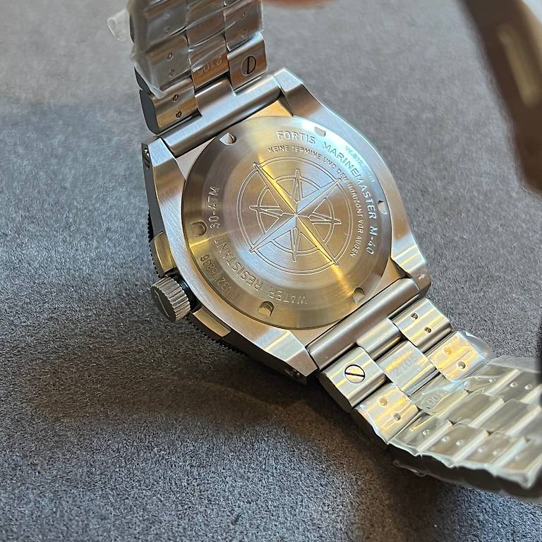 Fortis Marinemaster M-40 Performance White Dial F812.0010 im Kanton ...