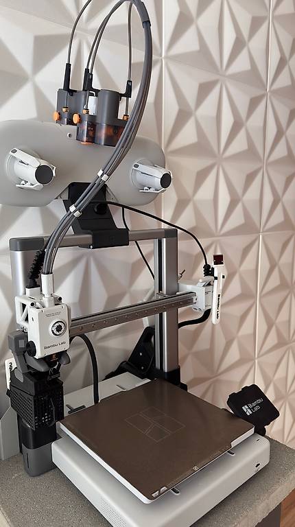Bambu Lab A1 Combo Mit Zubehör Neuwertig Top Zustand im Kanton Wallis ...
