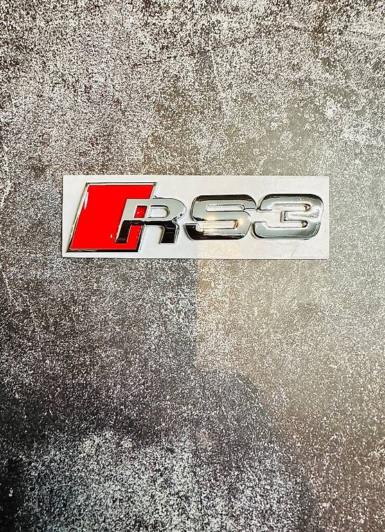 Audi RS3 Emblem Logo Schriftzug NEU in Rot/Chrom im Kanton Solothurn ...